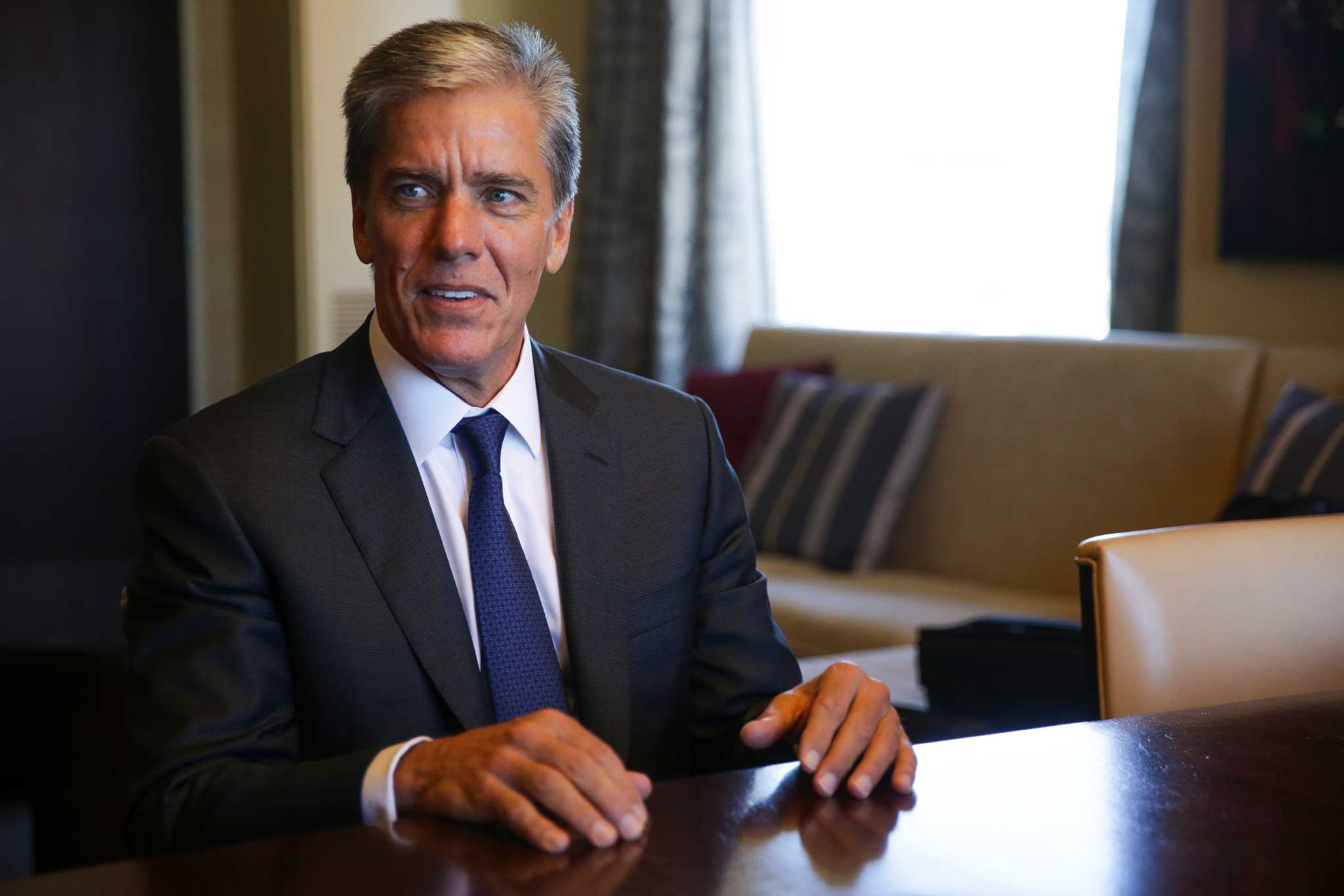 Former Shell CEO to lead Houston's recovery from Harvey