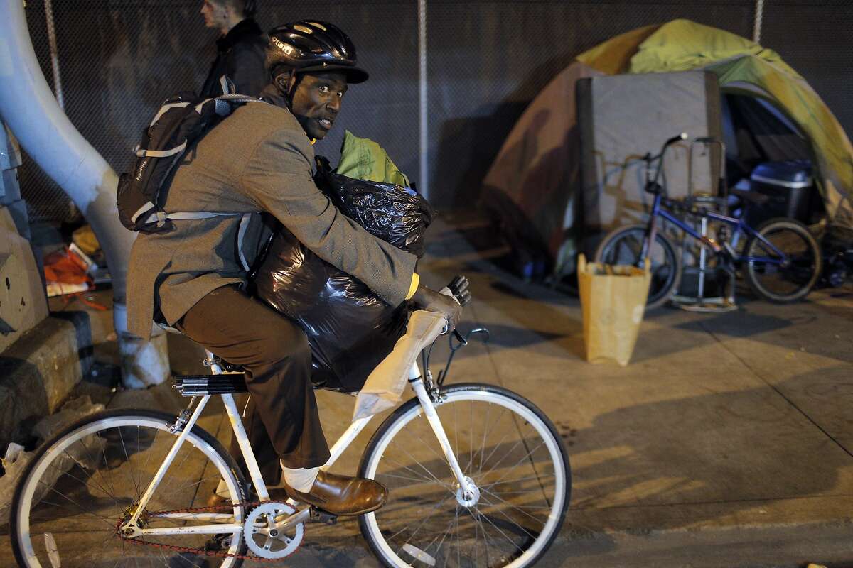 Homeless encampment on SF’s Division Street cleared by city