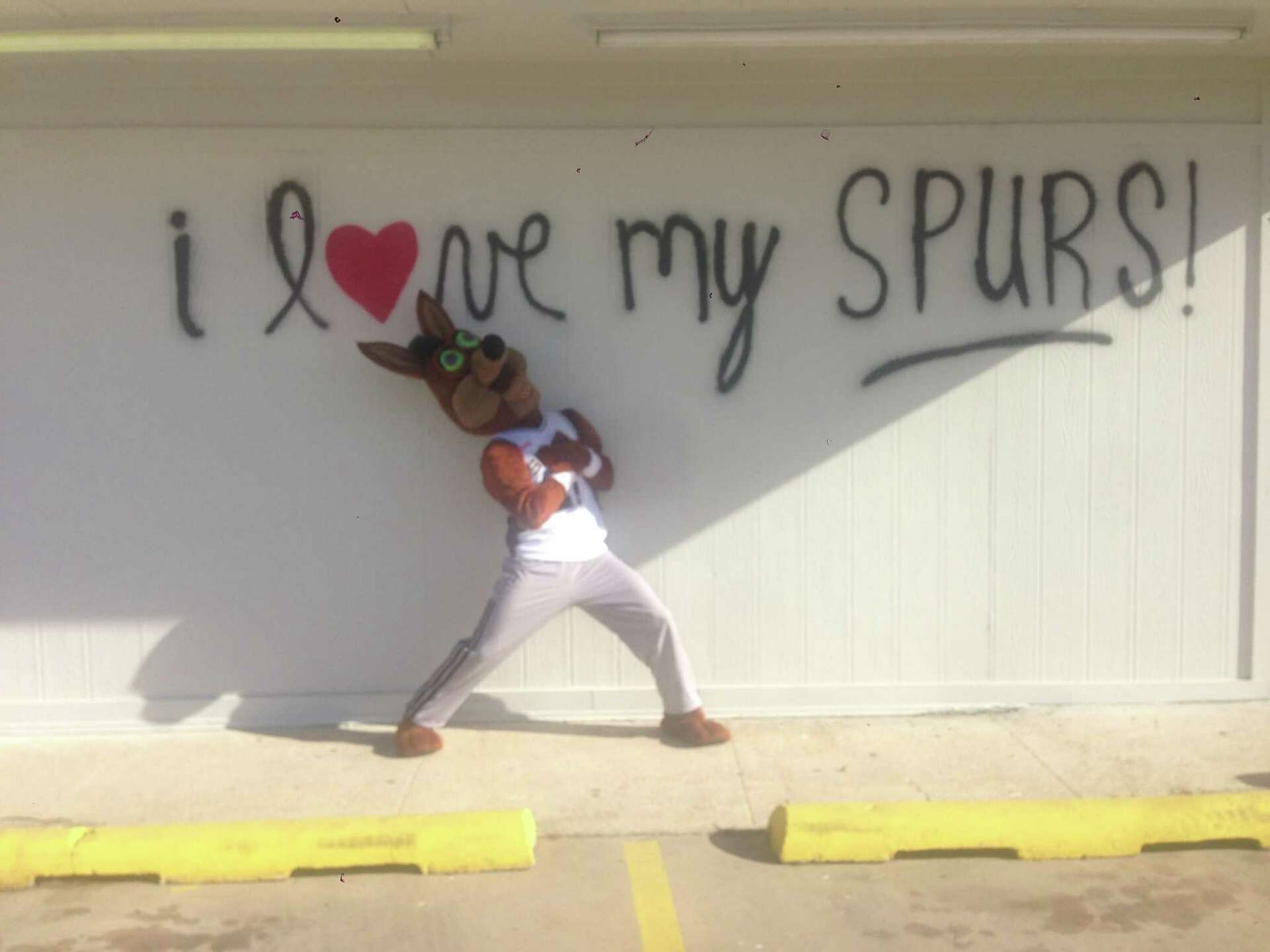 The newest Spurs-inspired wall in San Antonio is up and you're going to ...