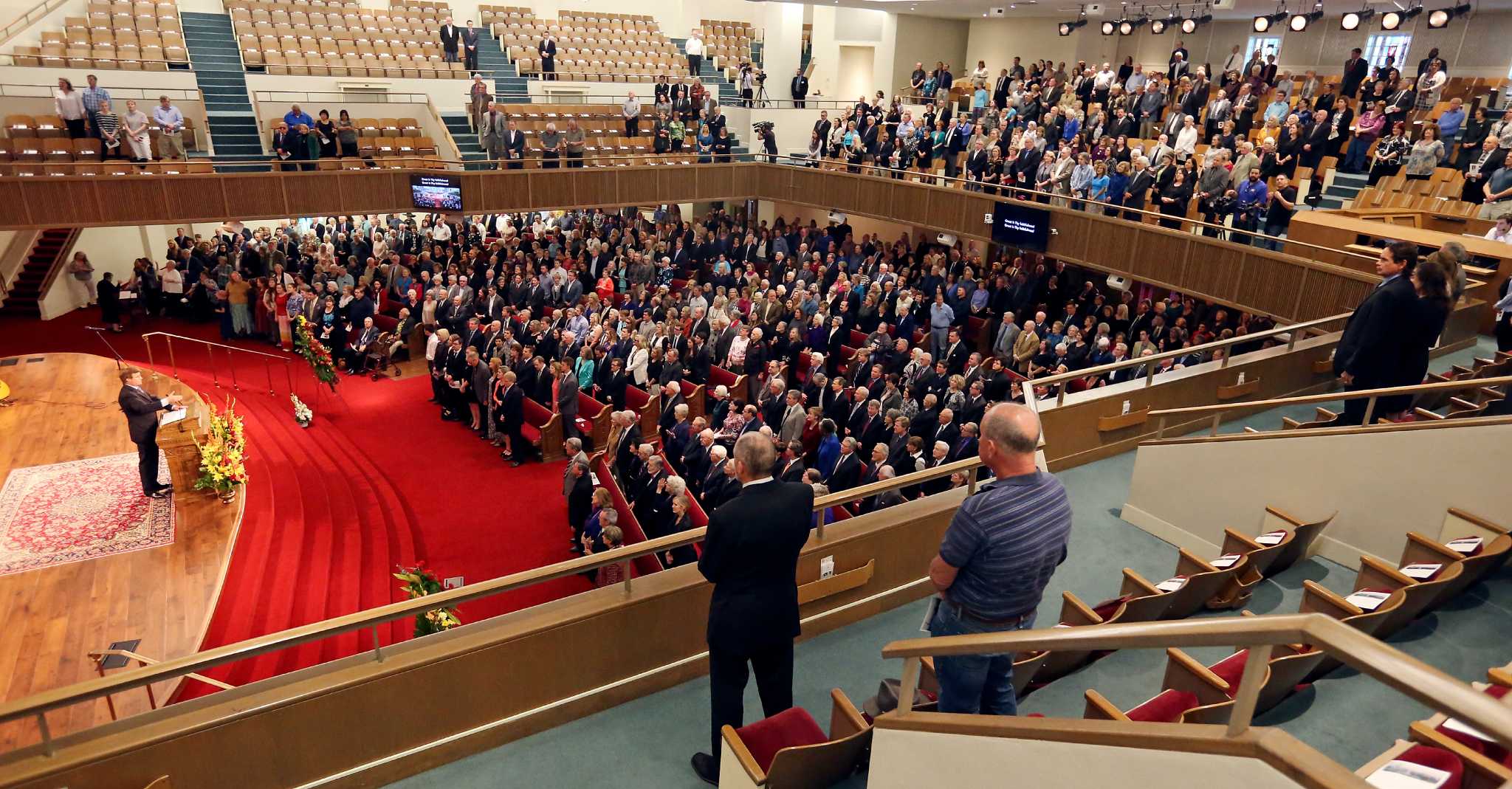 Buckner Fanning remembered with stories, prayer and songs