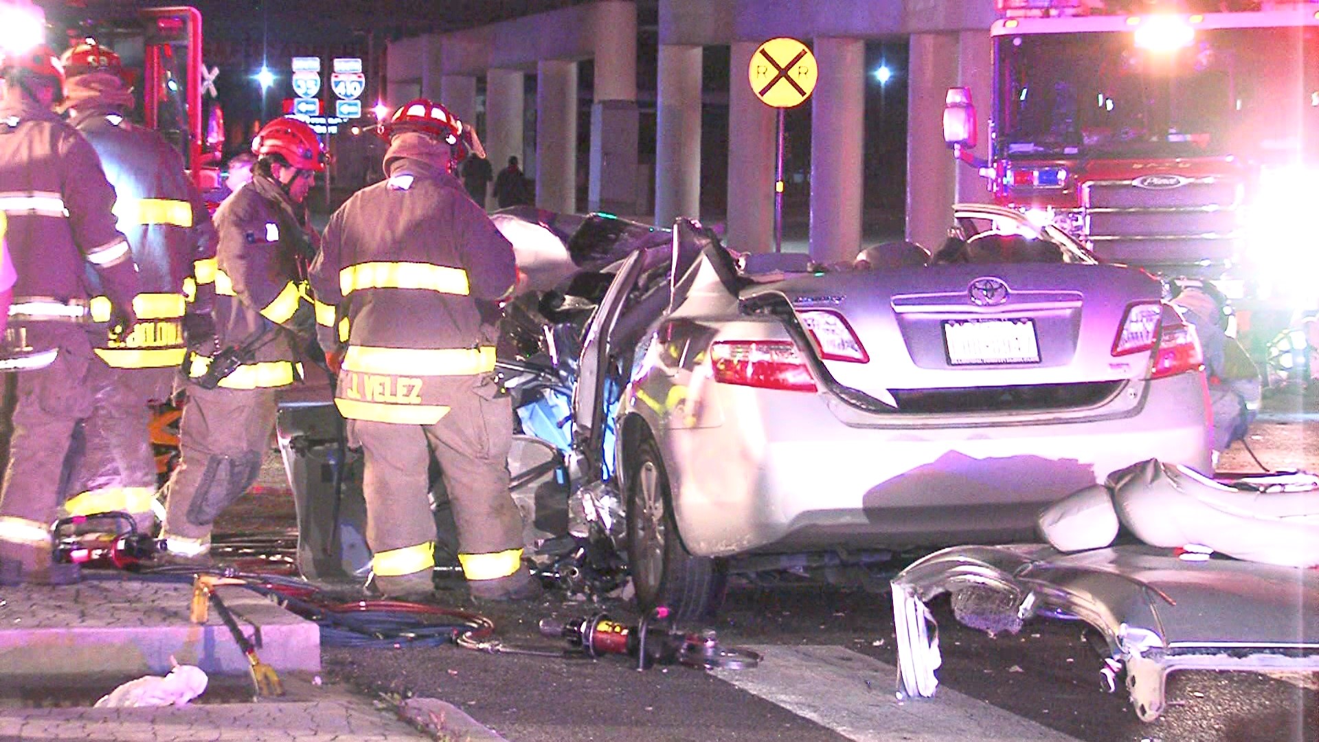 Police: Two dead, three injured in wrong-way crash on Northeast Side