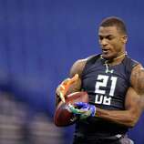 Texans select center Nick Martin 50th overall - Houston Chronicle