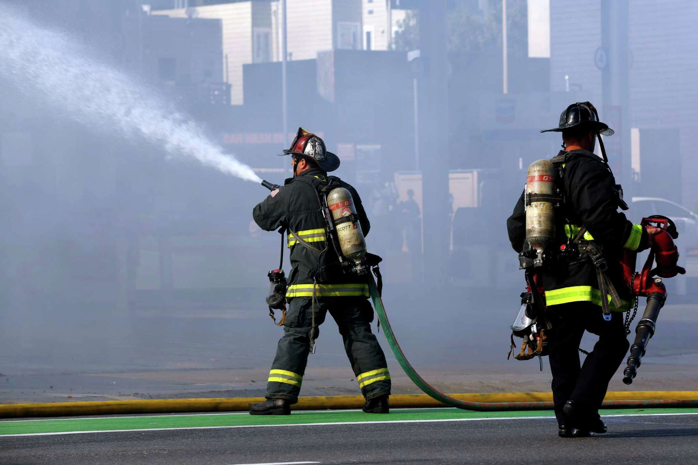 Fire damages gas station and shuttle bus in SF’s SoMa area