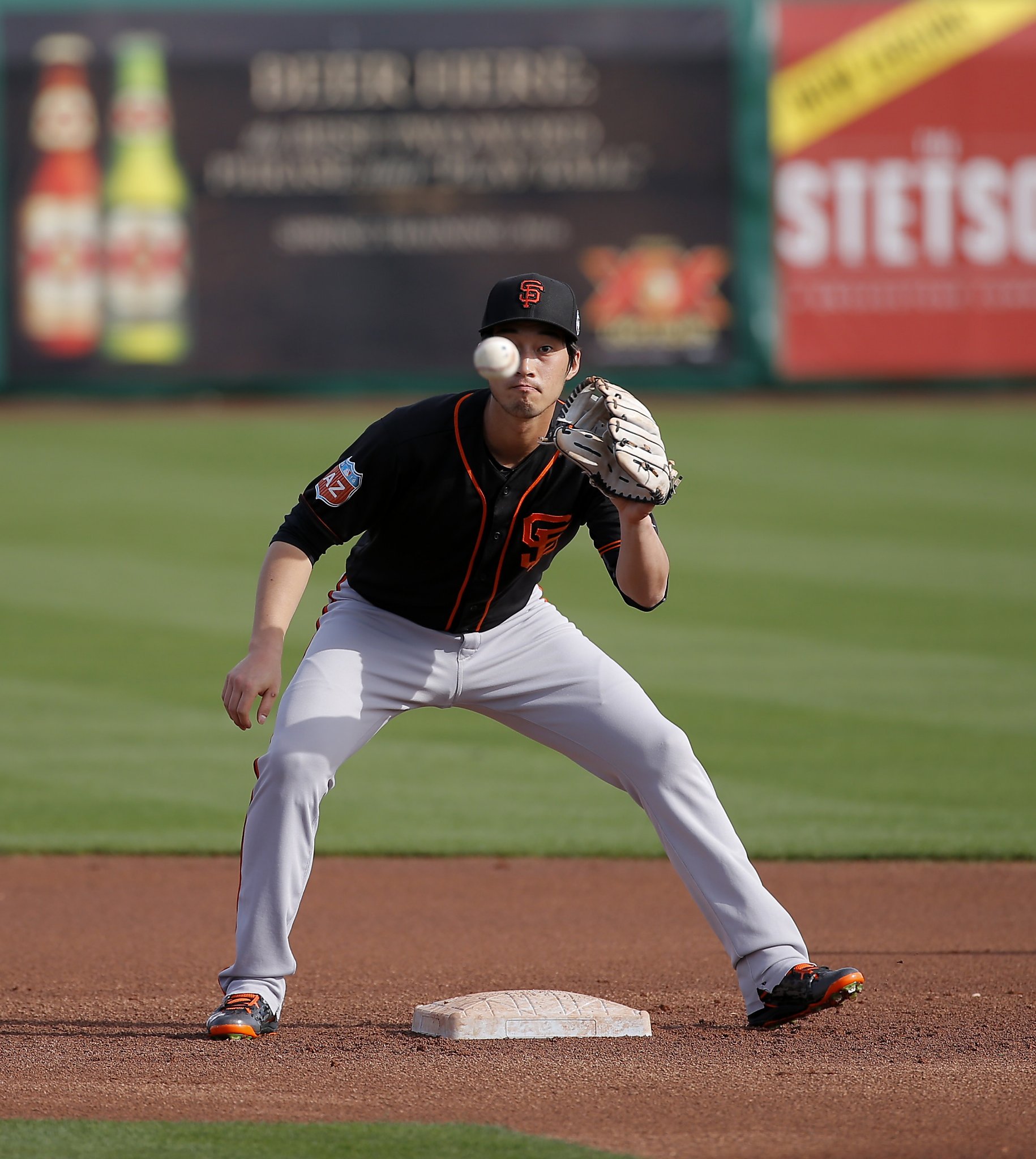 Giants’ pitching prospects pound the zone in intrasquad game