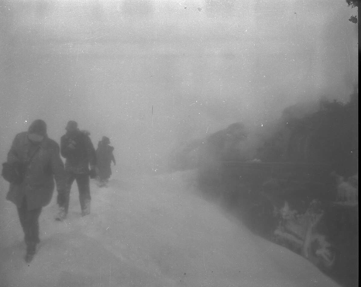 Snowbound in the Sierra: 3 days of hell on a train in 1952