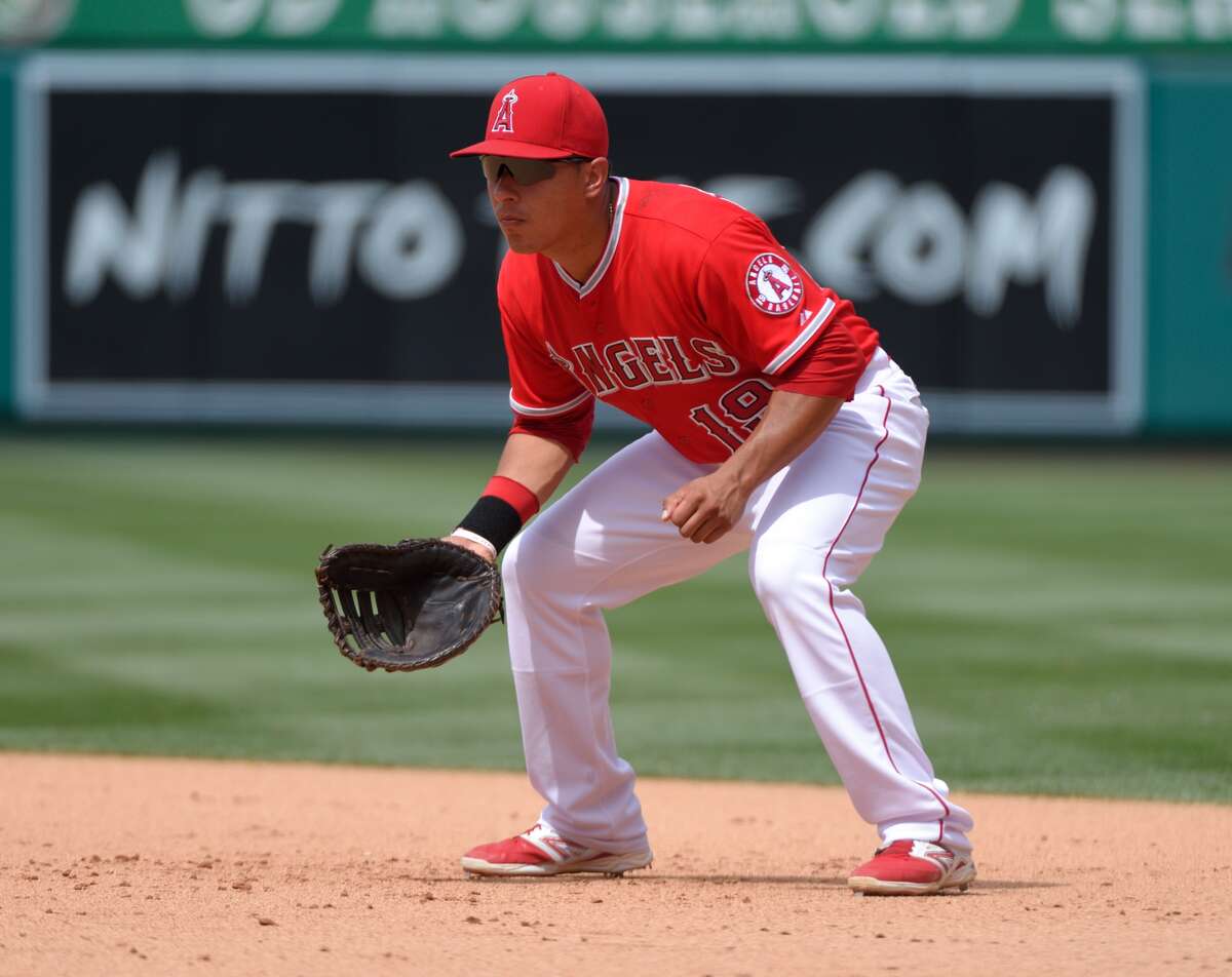 Mariners sign 1B Efren Navarro to a minor-league deal