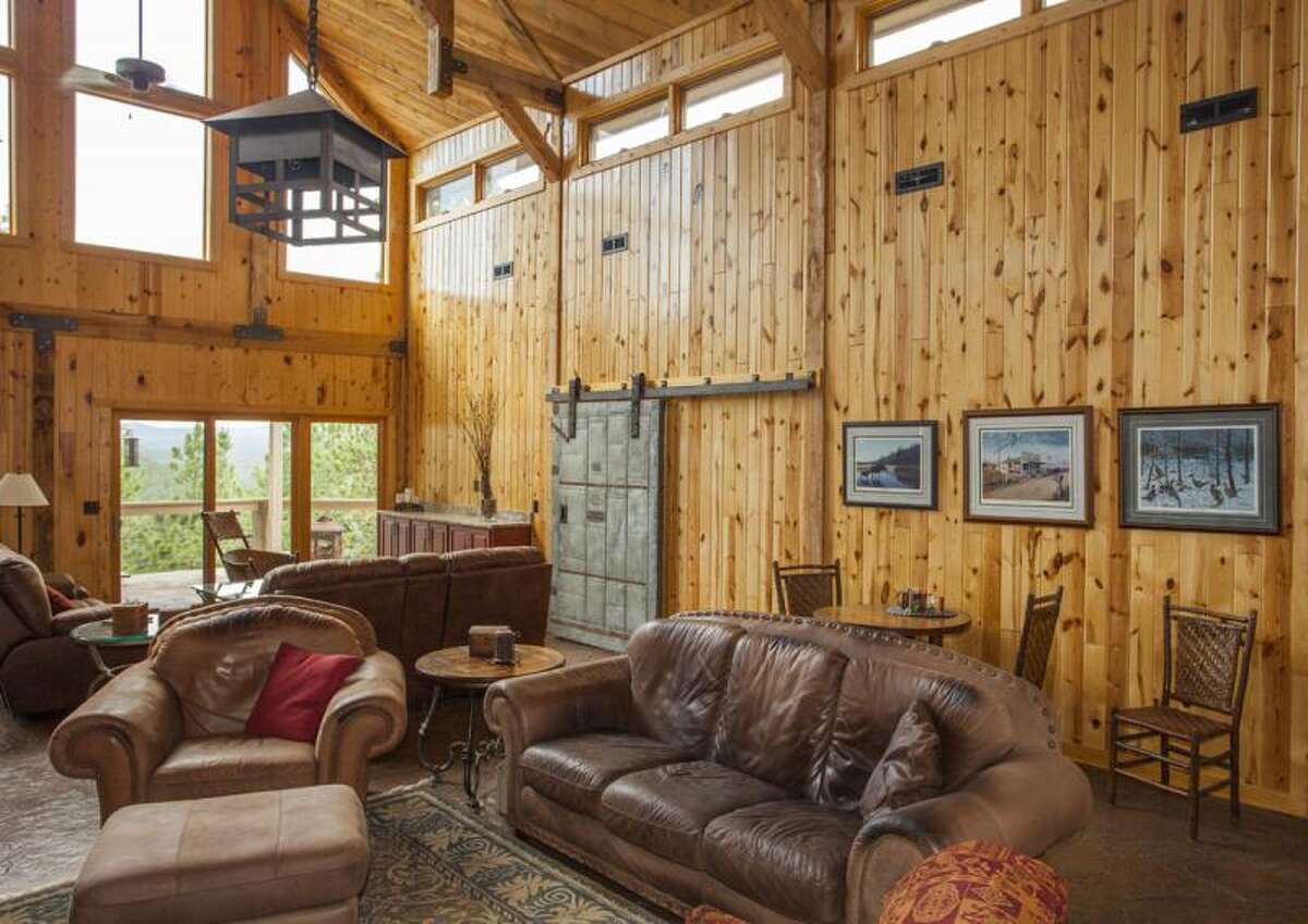 This family-owned company designs beautiful barn homes across the ...