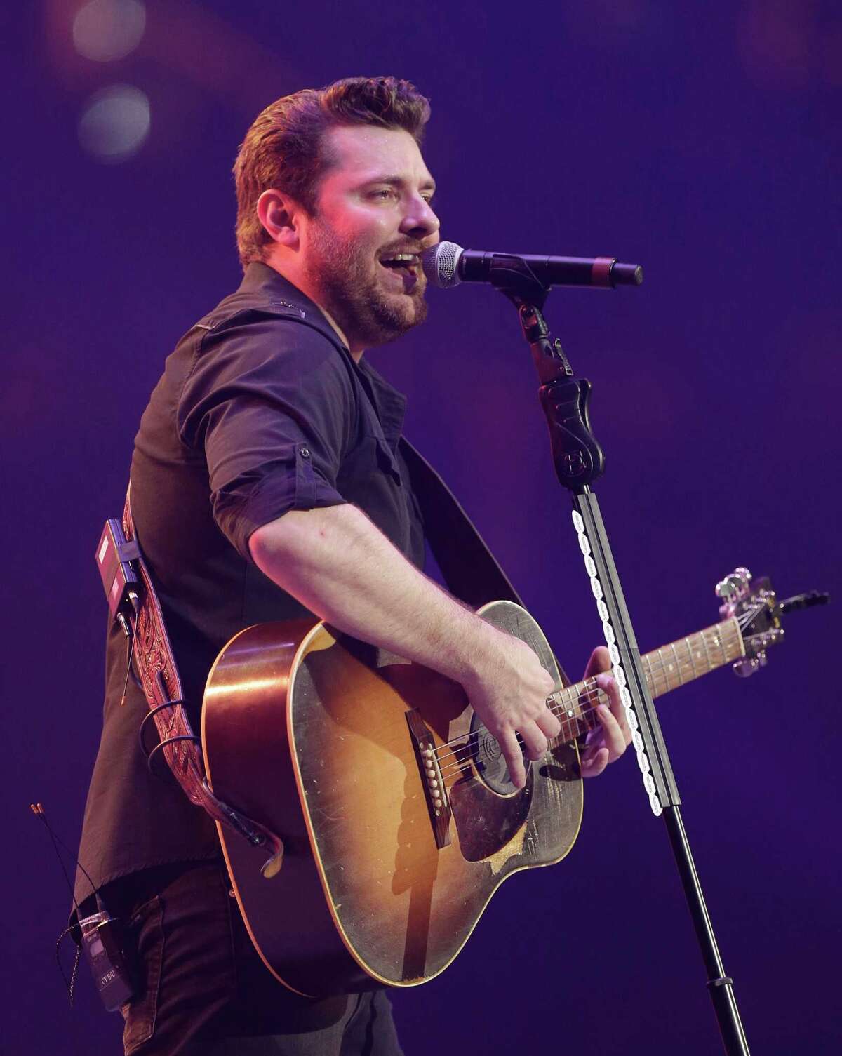 Chris Young in fine voice at RodeoHouston