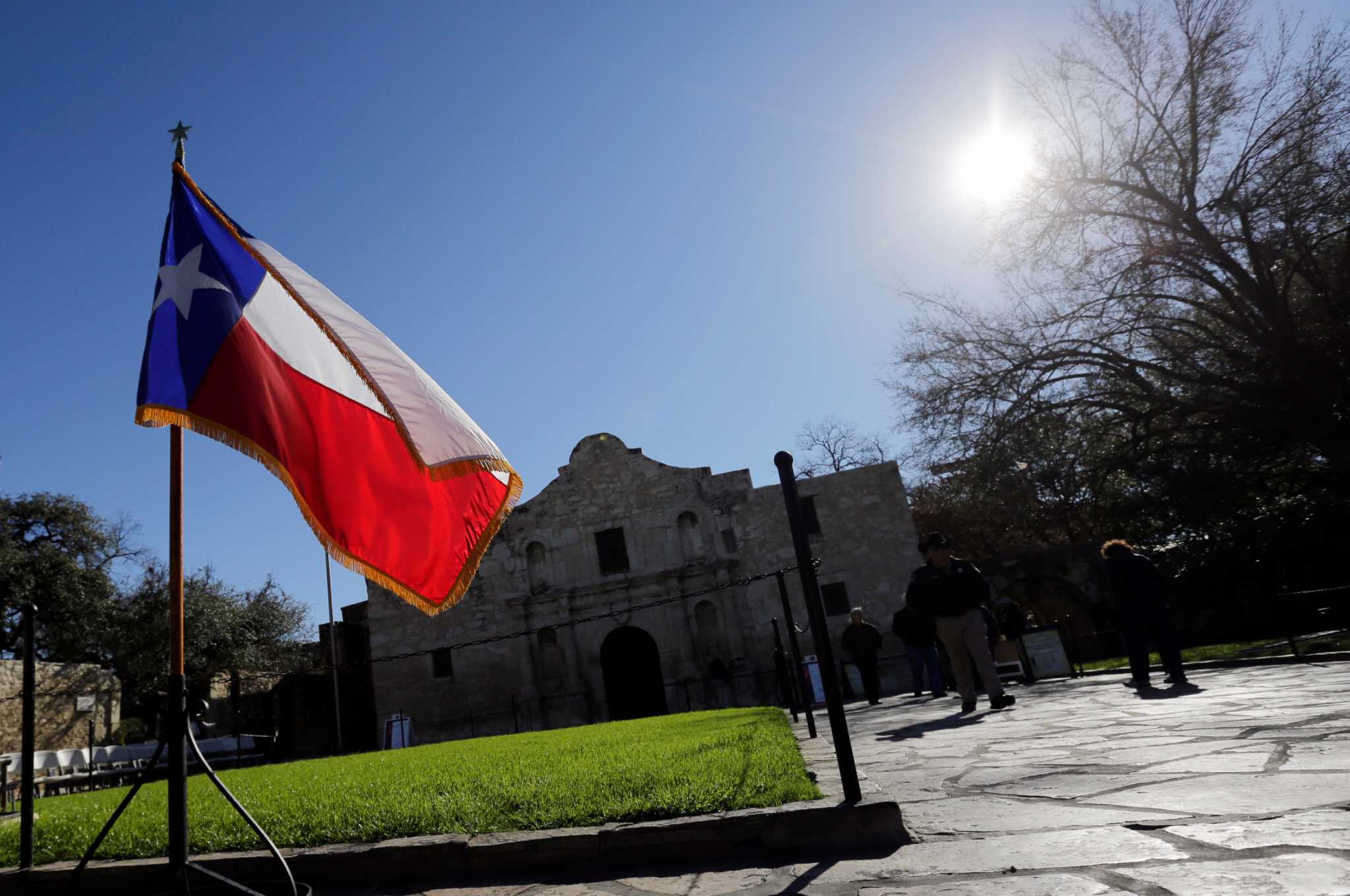 Telling the full Alamo story