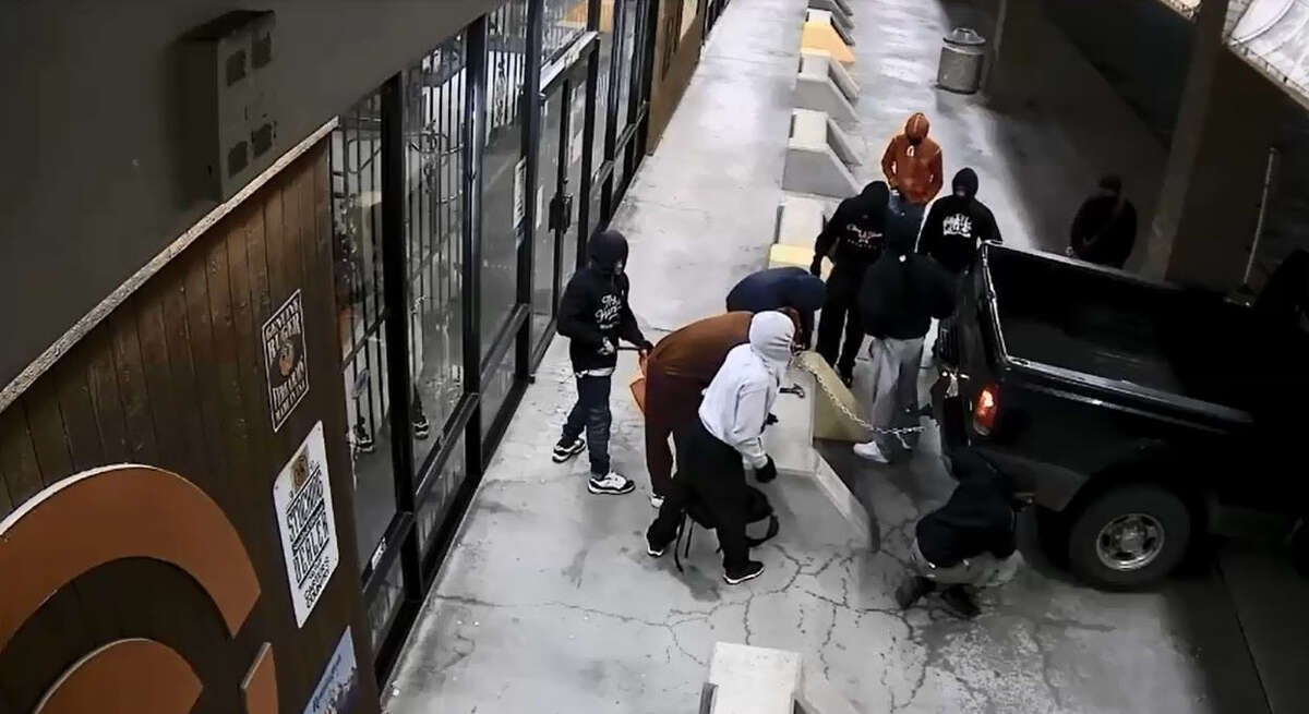 Massive Houston Gun Store Robbery Caught On Surveillance Cameras