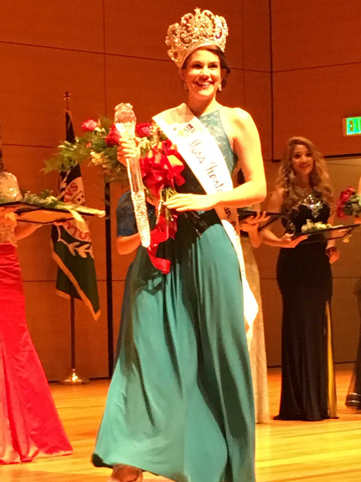 San Antonio, meet your newly crowned Miss Fiesta 2016