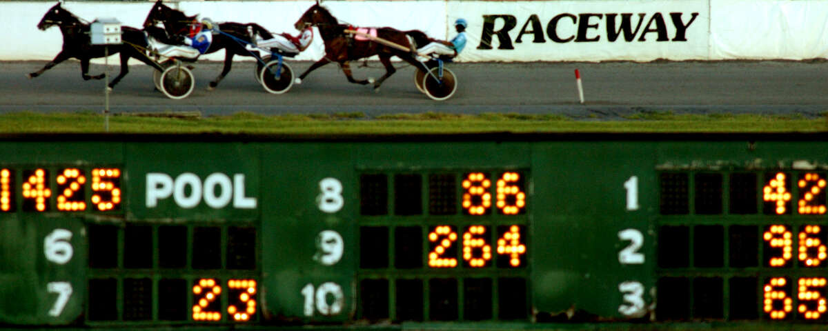 Saratoga harness track turns 75