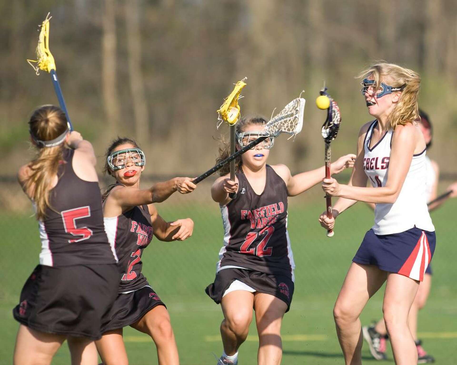 New Fairfield girls win lacrosse opener