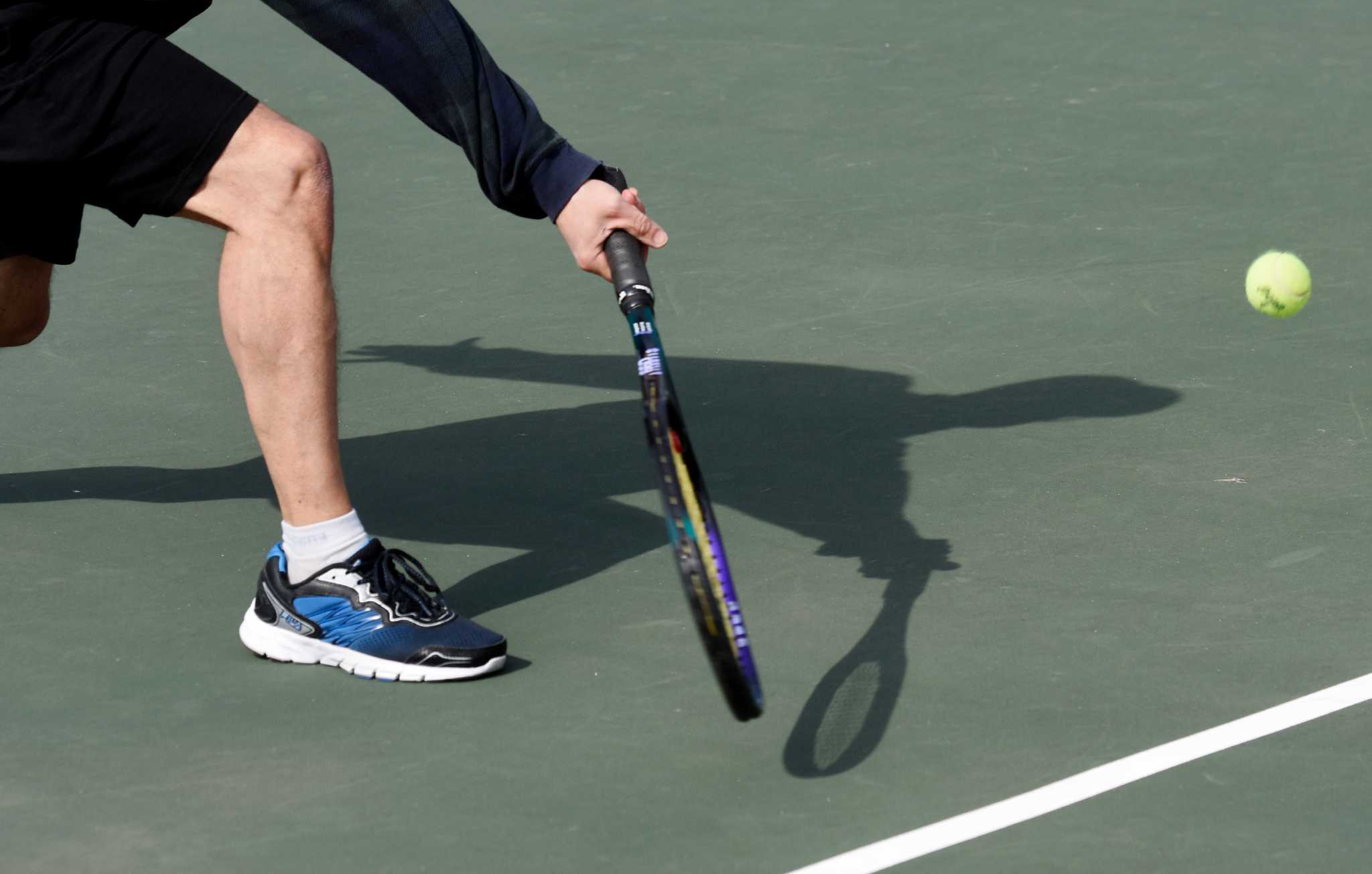 Umpire Phyllis Walker honored for longtime service