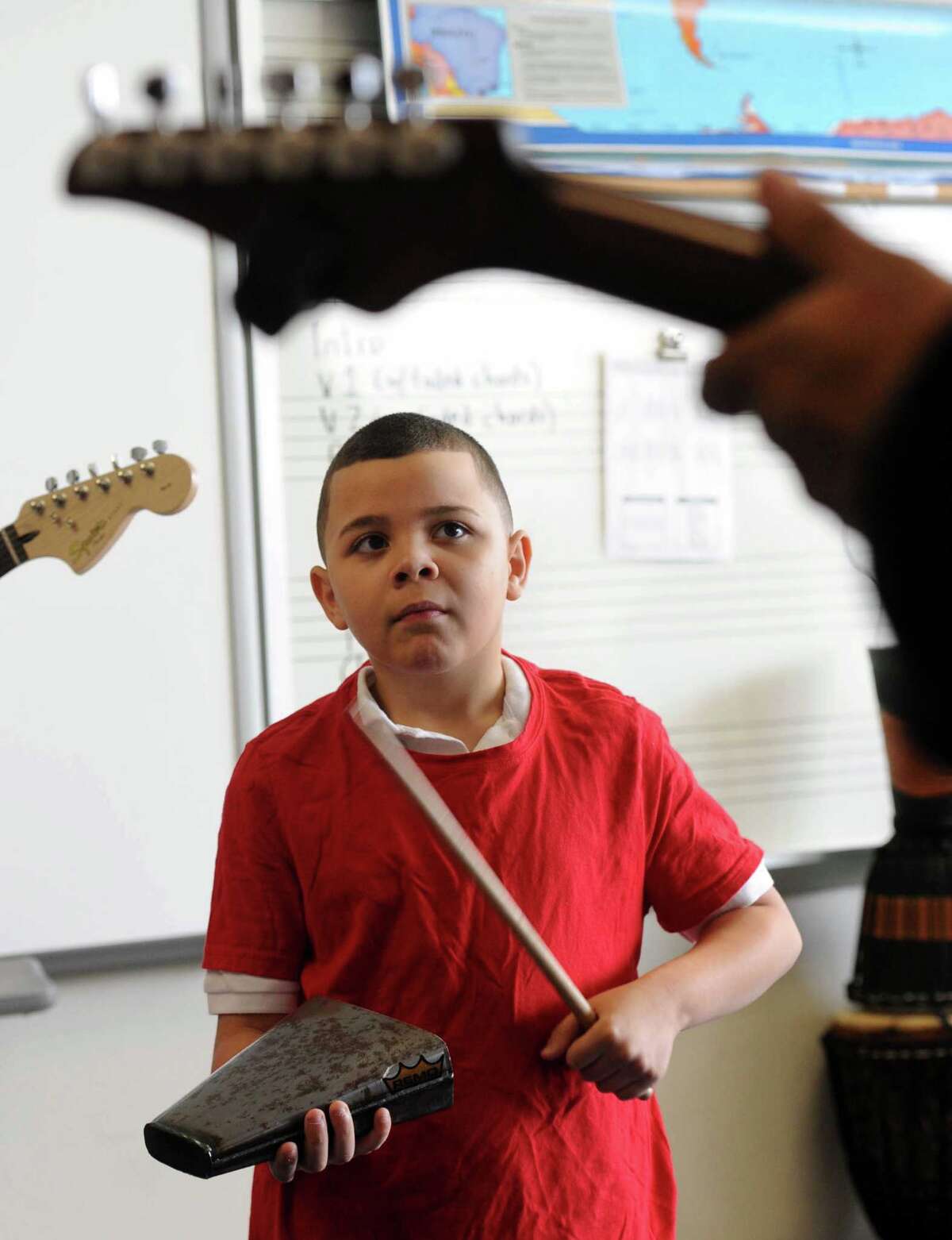 Ex-Yankee Williams makes musical return to Tisdale School