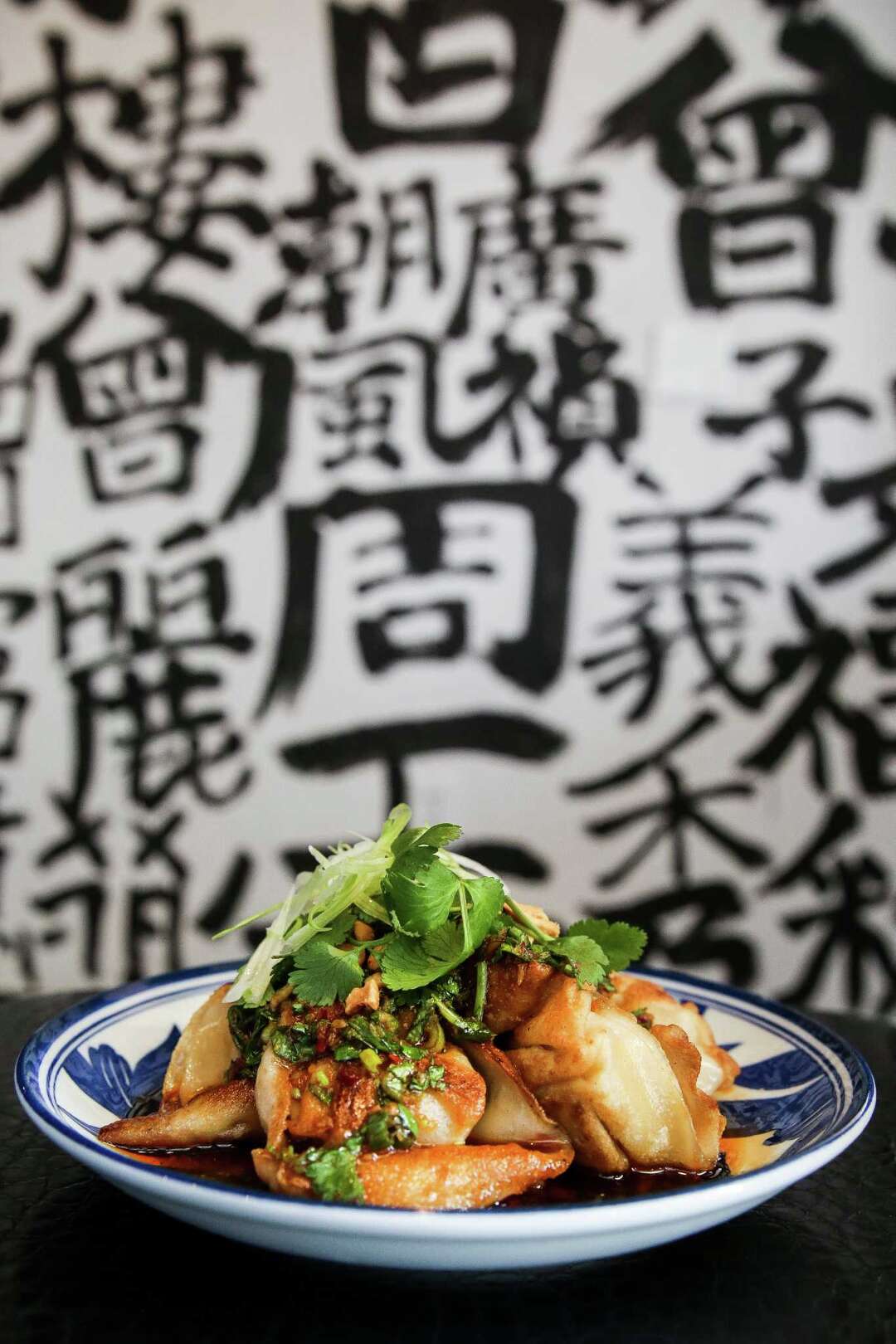 Review: Mein in Chinatown both affordable and glamorous