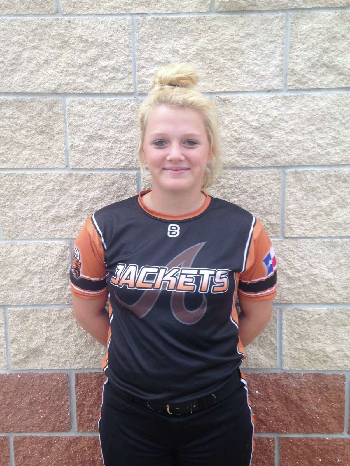 Alvin softball pitcher carries on after fires destroy home