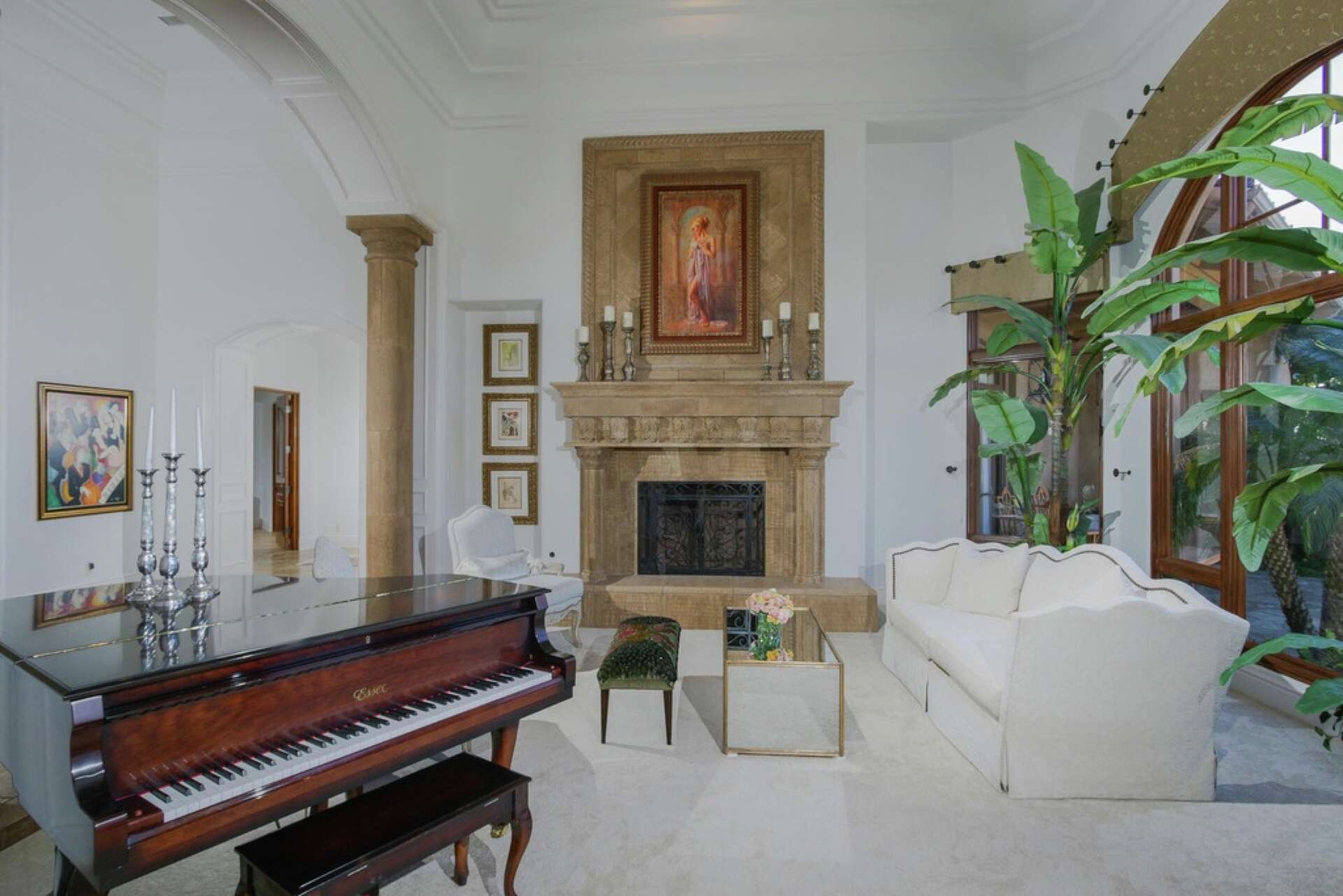 Peek inside: Home of former Giants slugger Aubrey Huff hits the market