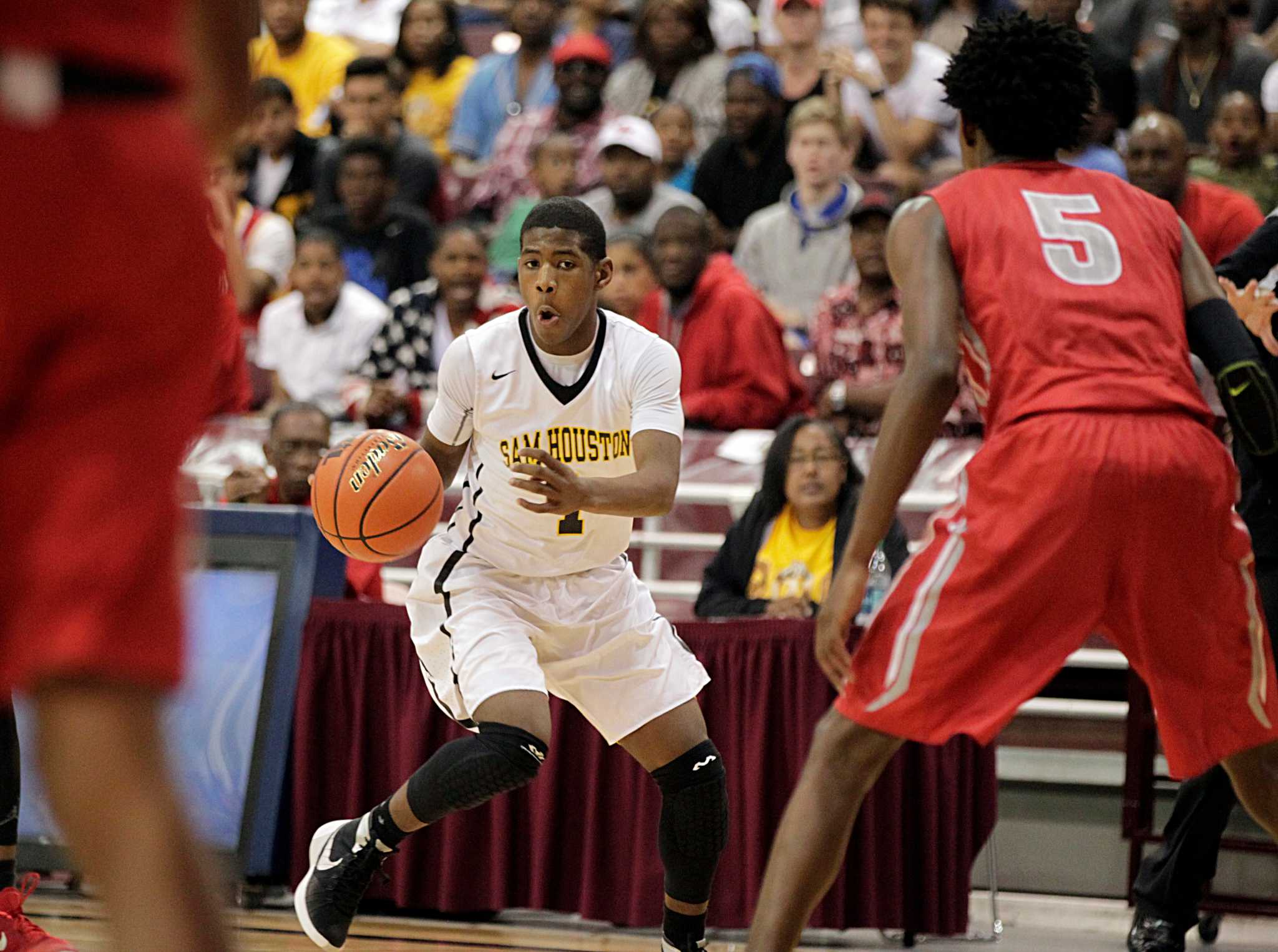 Five things to watch at today's high school hoops showcase
