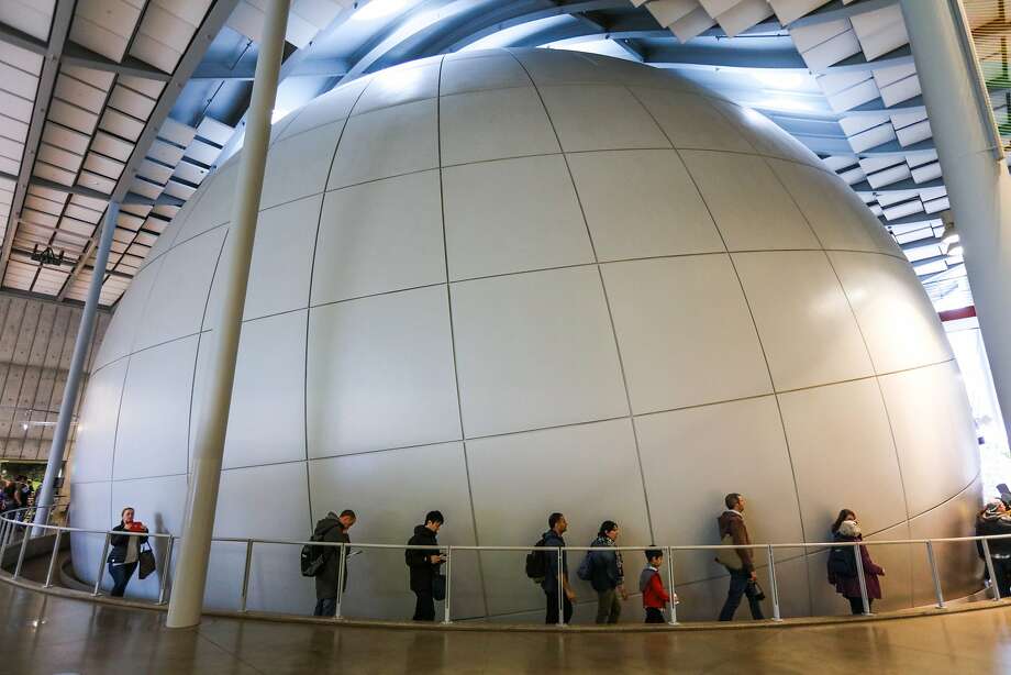 Morrison Planetarium explores comets in new film ‘Incoming!’ - SFGate