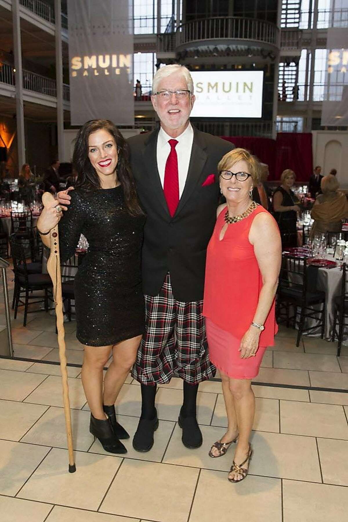 Smuin Ballet gala raises funding, and the roof