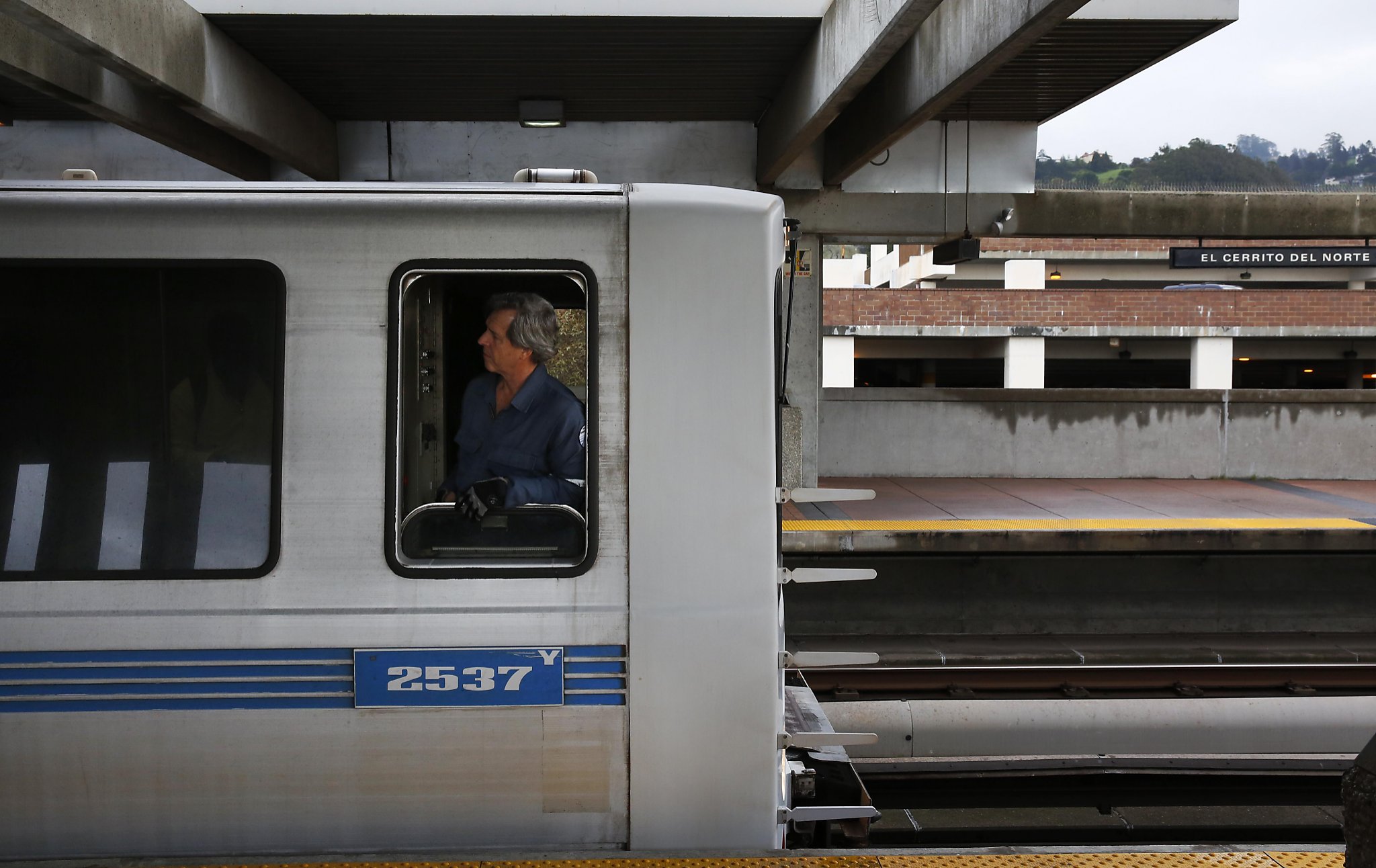 BART service resumes on Richmond line after fire near track, ‘major ...