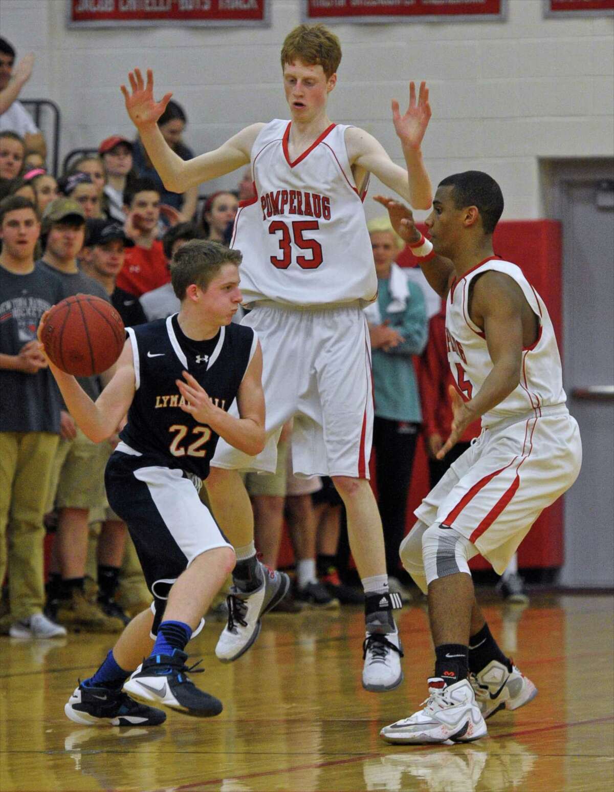 Pomperaug pulls away from Lyman Hall to advance to Class L quarterfinals