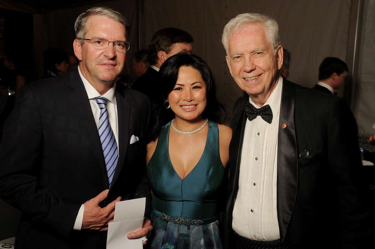 Houston immigration attorney named vice dean of city's consular corps