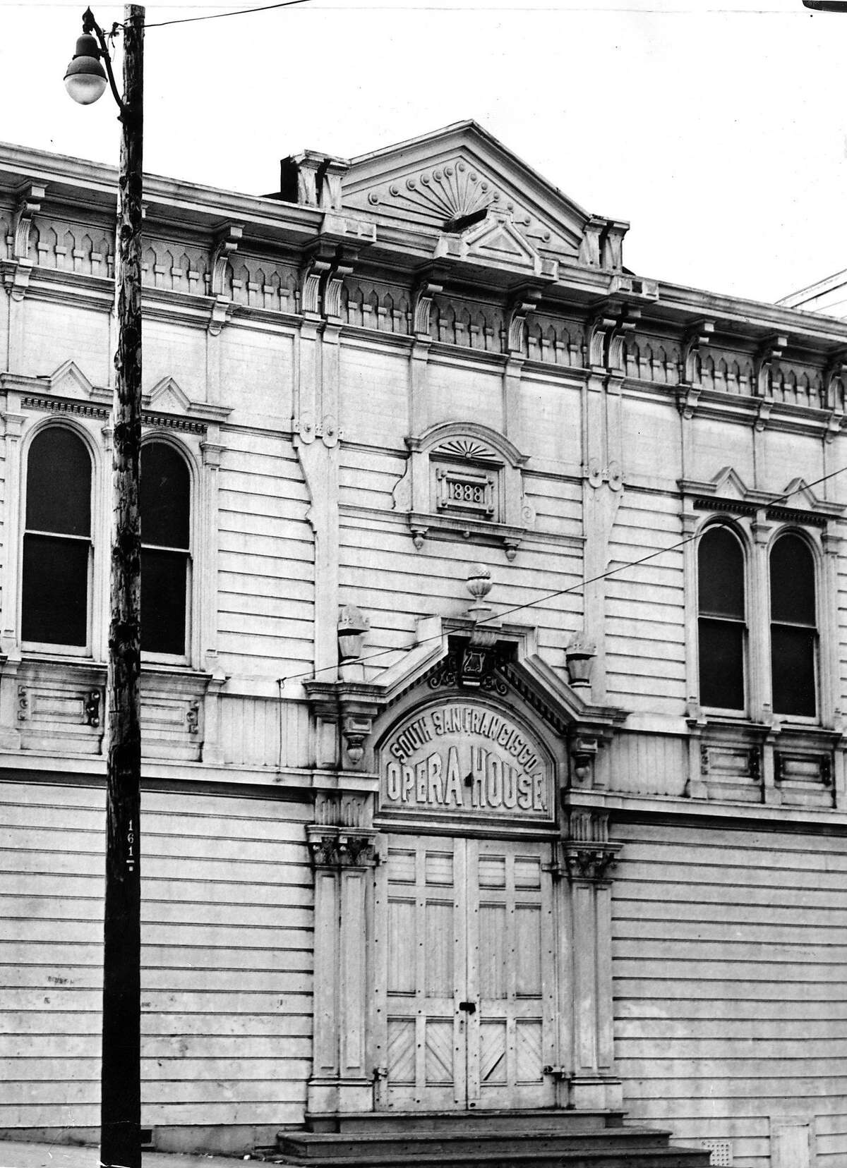 A 100 year look at San Francisco marquees and theaters