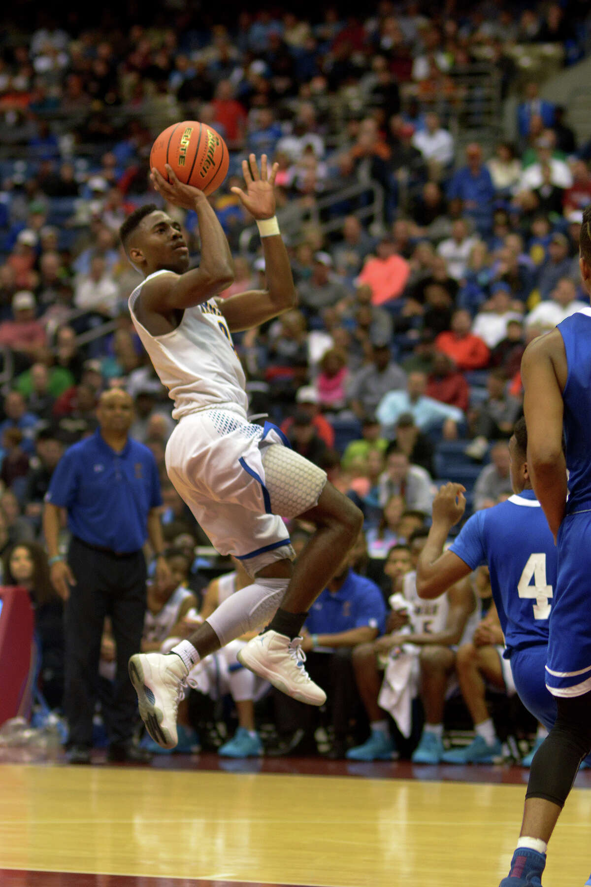 Elkins 101, Fort Worth Dunbar 73