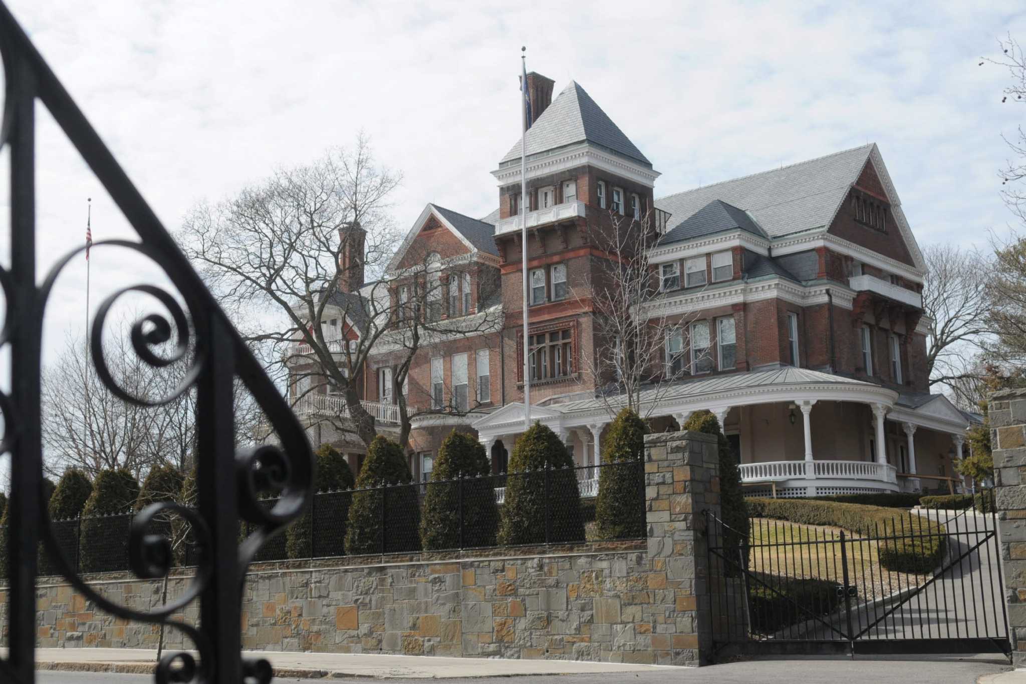 Easter bash at Executive Mansion