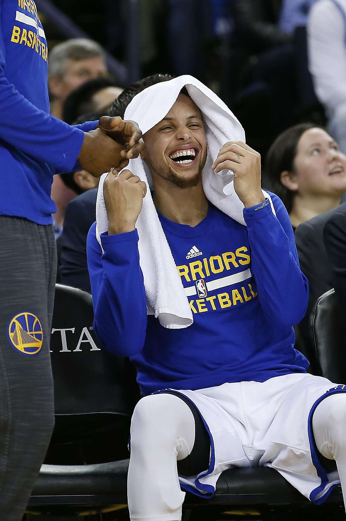 Stephen Curry makes history: 1st unanimous MVP