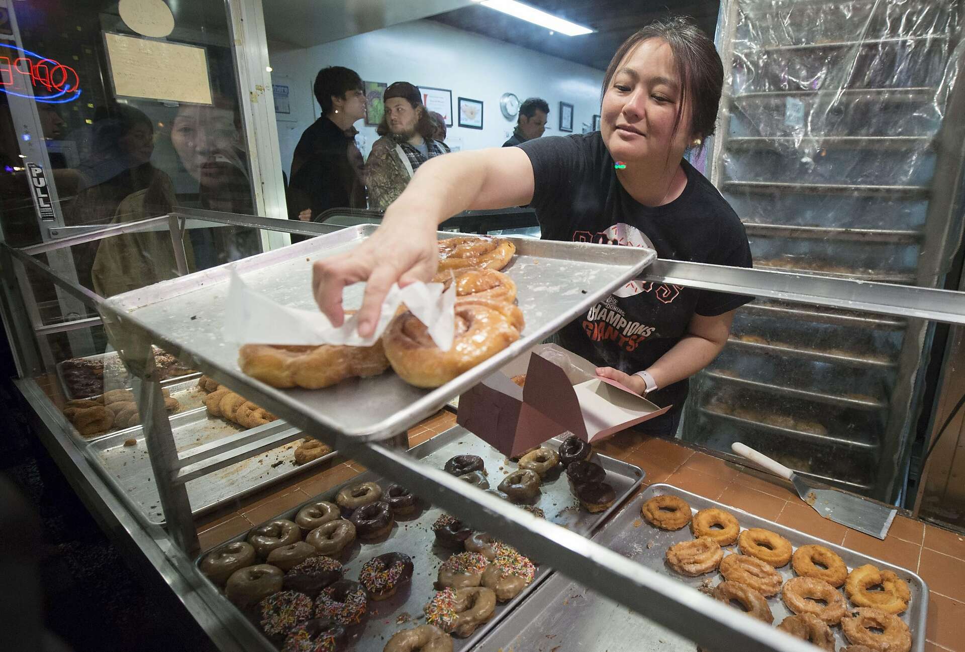 Bay Area’s love affair with the great American doughnut shop