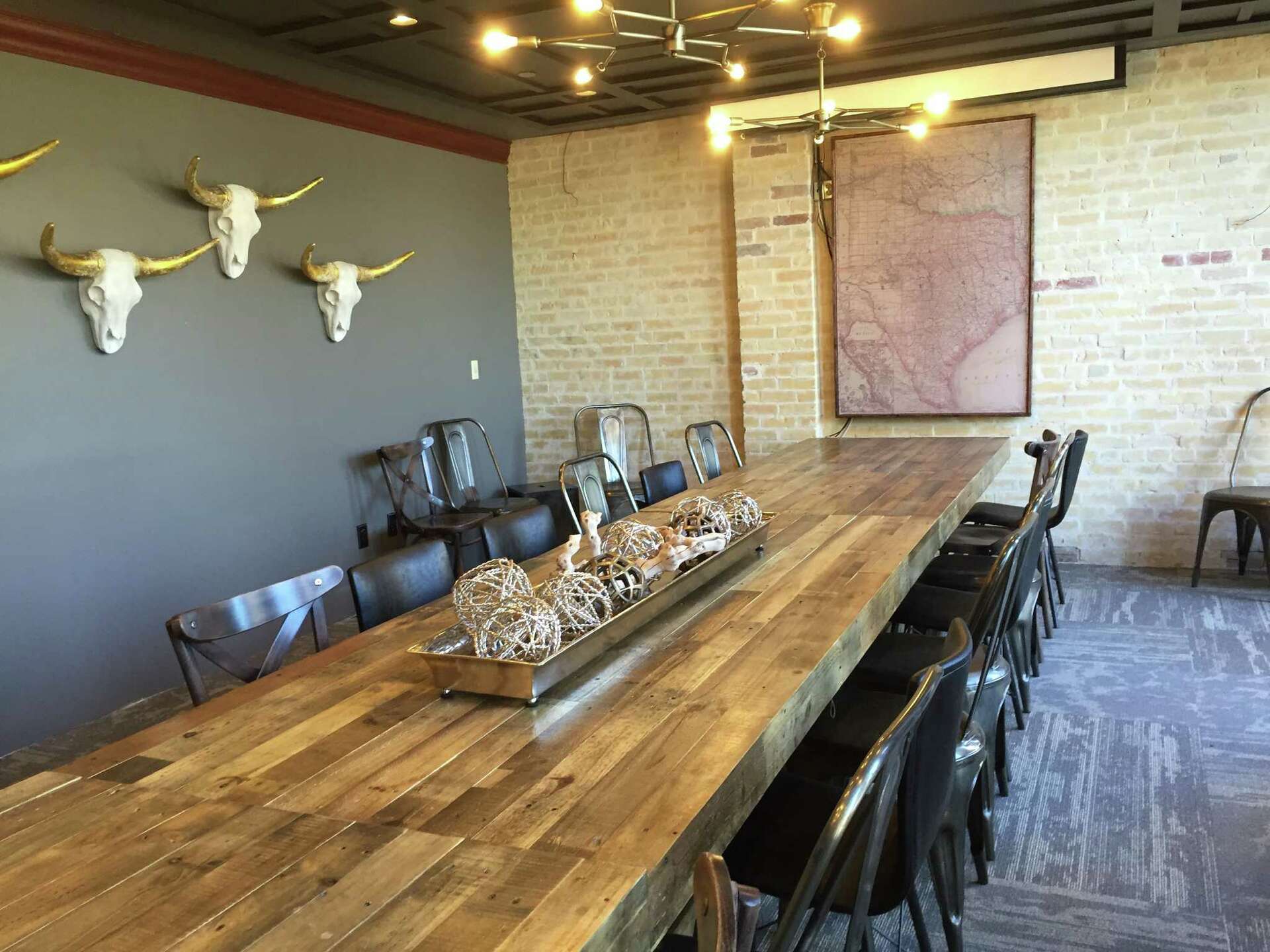 First look at the new downtown location of Smoke: The Restaurant