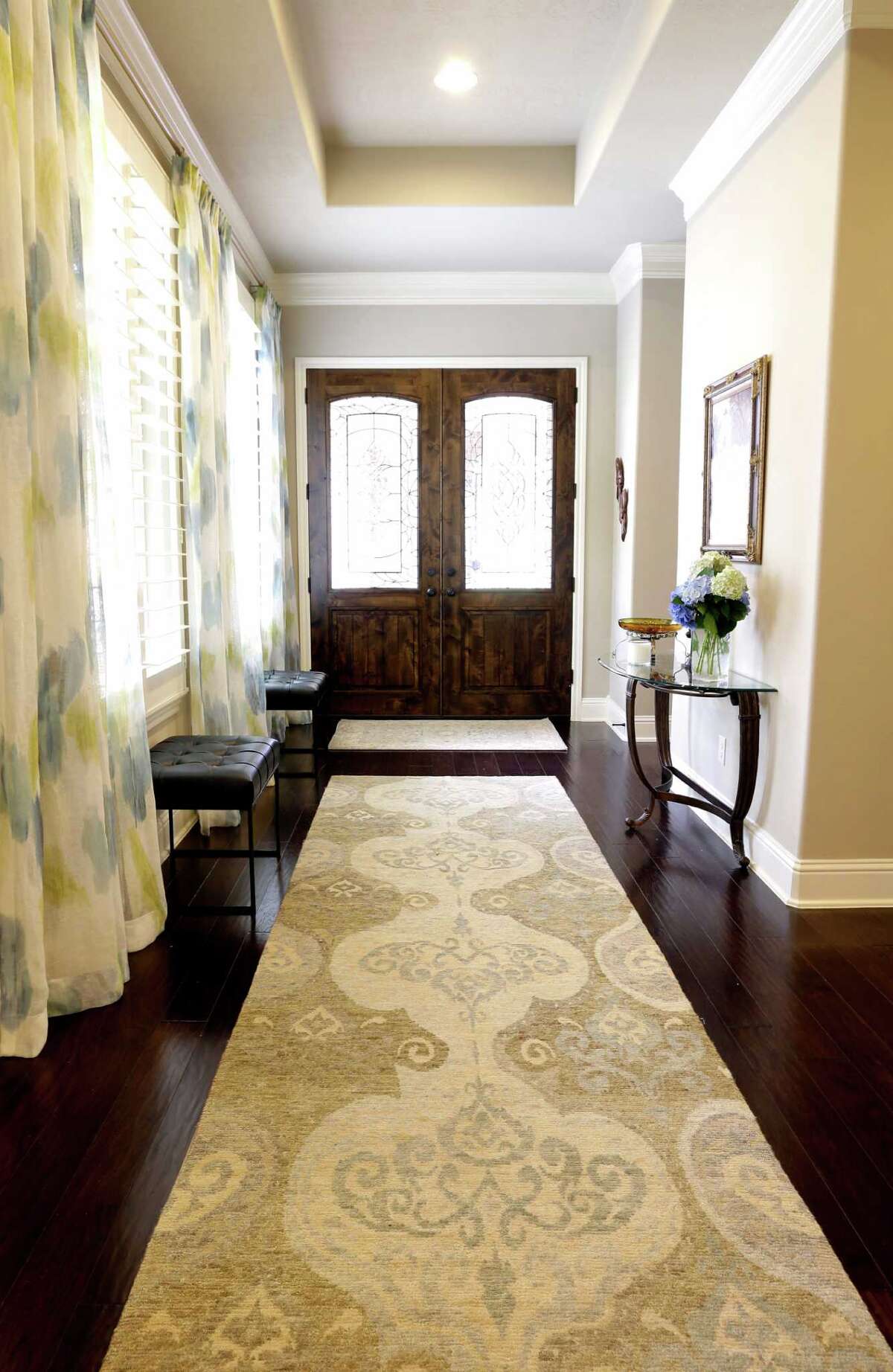 22 tips for picking the perfect area rug