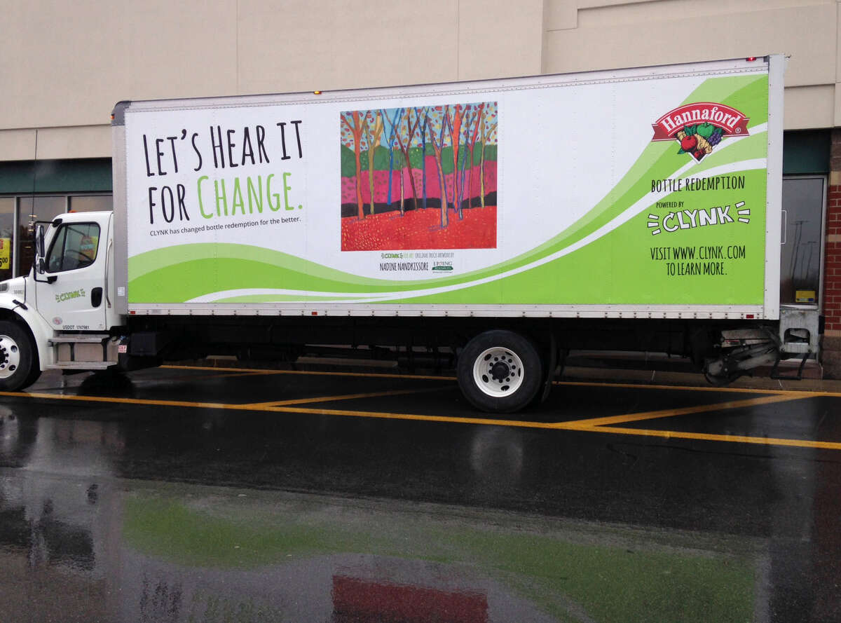 Hannaford recycling program benefits charities