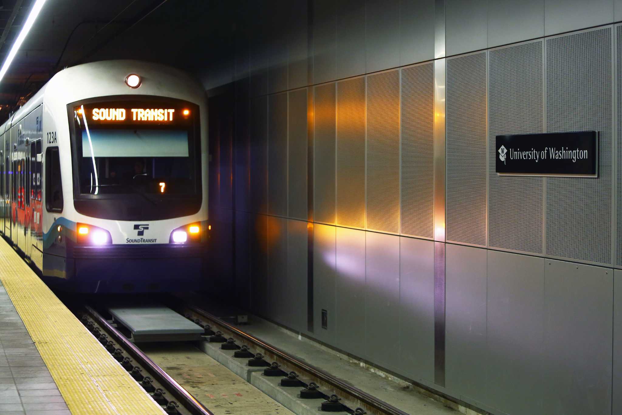 Sound Transit board finalizes link light rail realignment, accelerating ...
