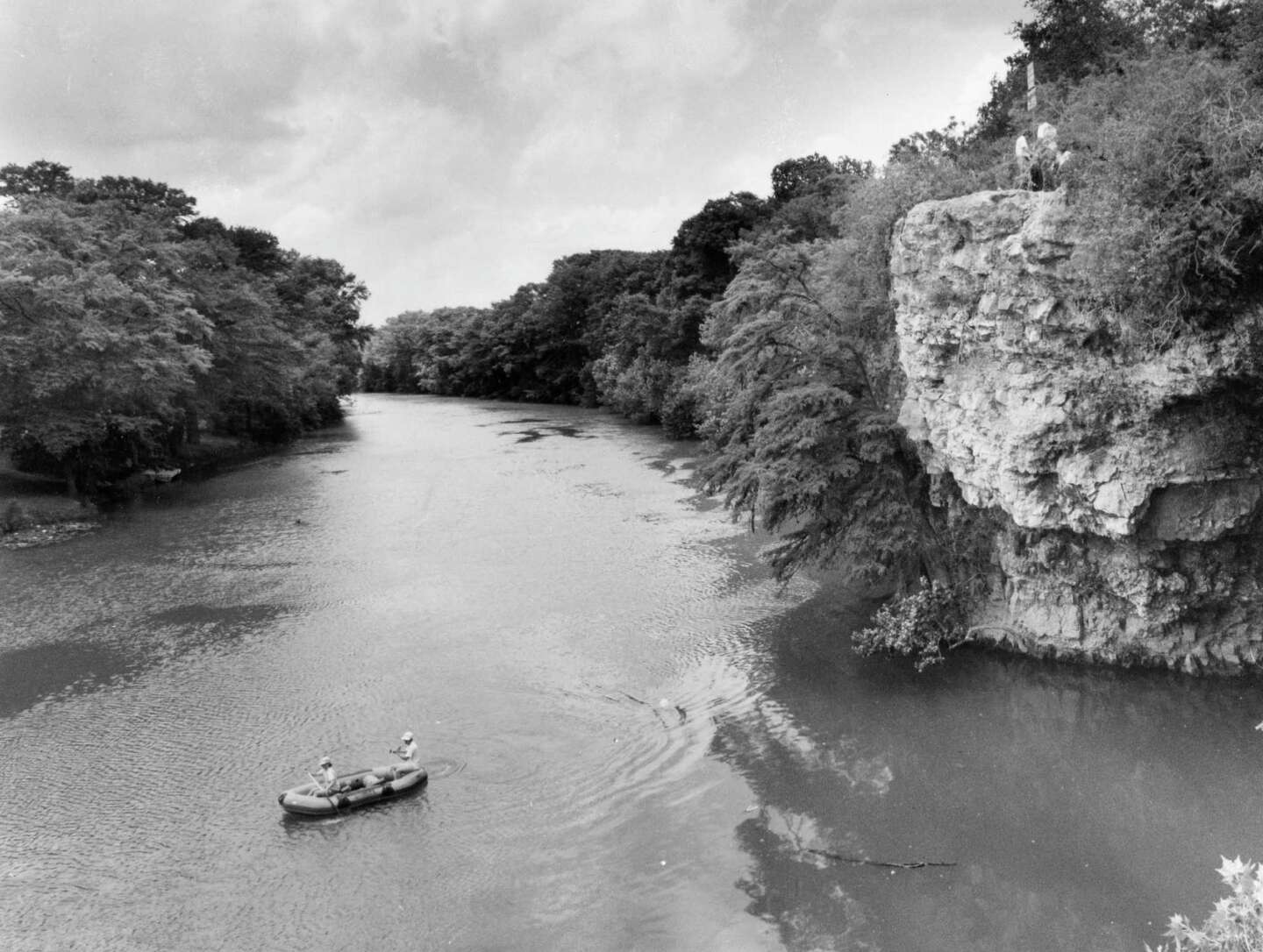 40 classic photos that show why the Guadalupe River is truly Texas