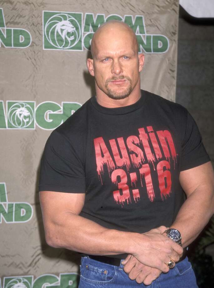 'Stone Cold' talks about his beer habit in the ring during his WWE ...