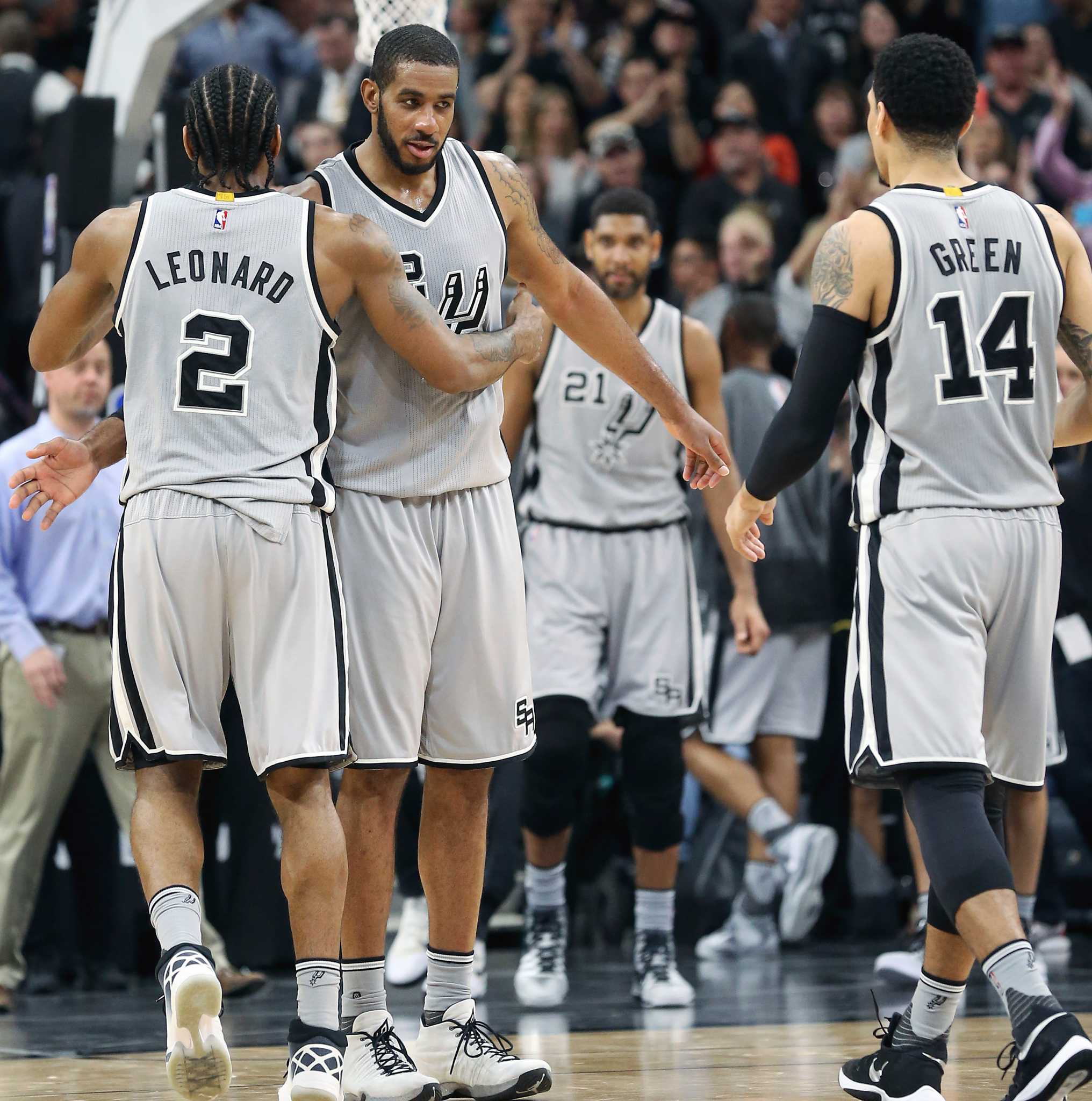 By the numbers: Aldridge, Leonard, Green form potent 3-man unit