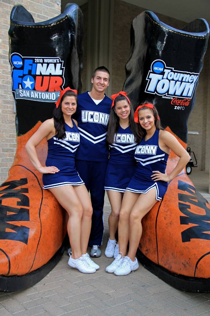 Four Greenwich residents cheer UConn to national title