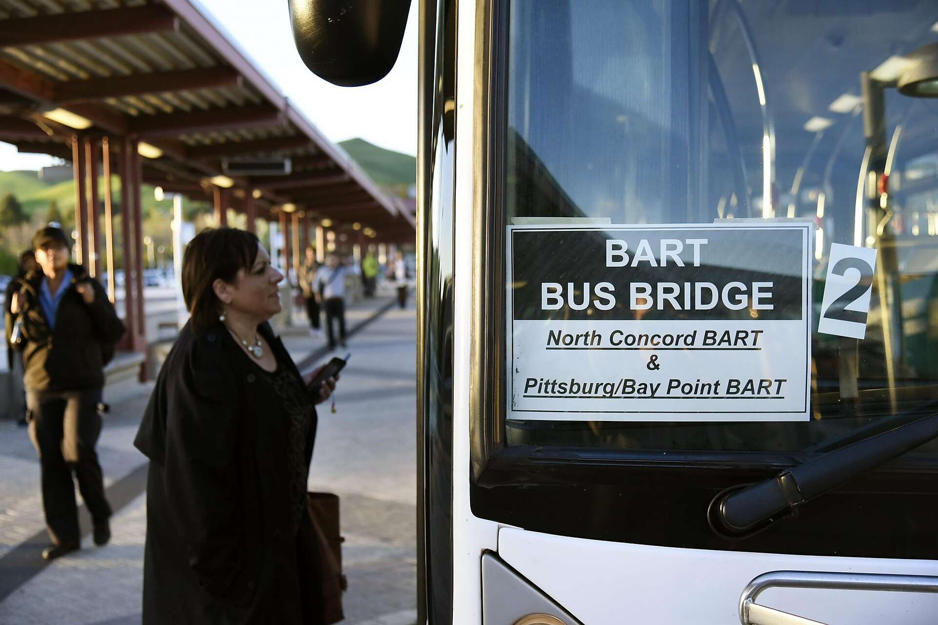 BART gets candid in Twitter exchange with angry riders