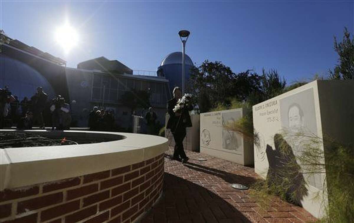 30 years since Challenger: Teacher-in-Space finalists gather