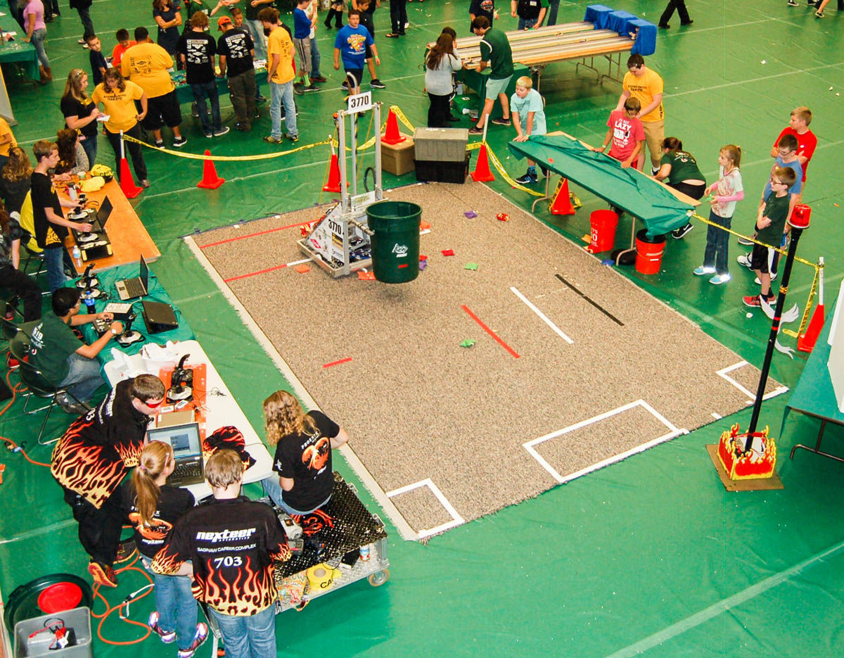 Thousands of students explore STEM during festival at Delta