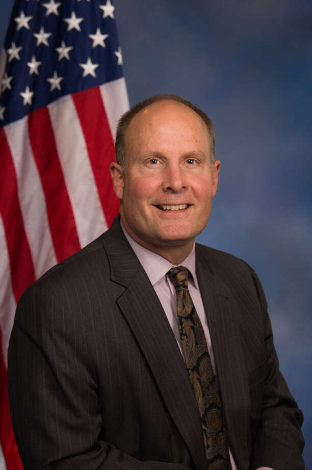 U.S. Rep. Moolenaar, SVSU President Bachand involved in traffic crash ...