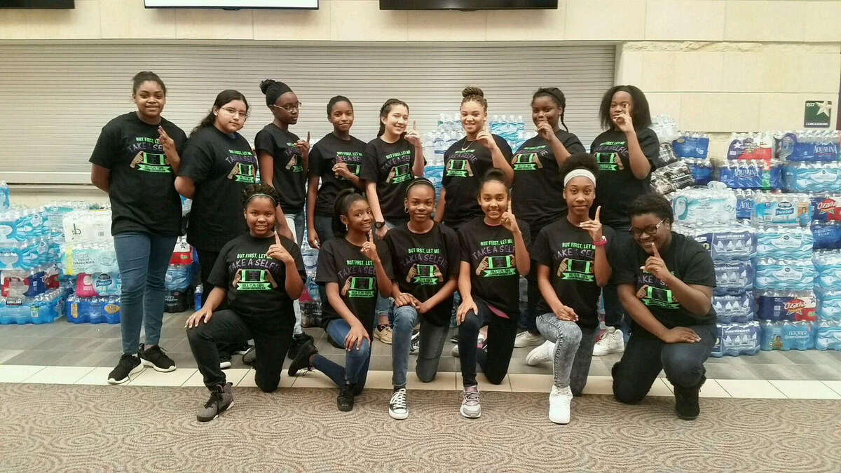 Hotel grants art supplies to Bleyl Middle School in Cy-Fair ISD