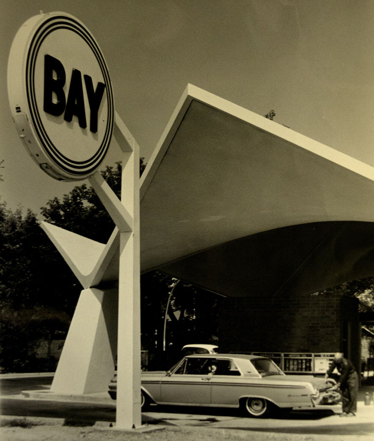 Sunday Throwback: New Bay station taking form