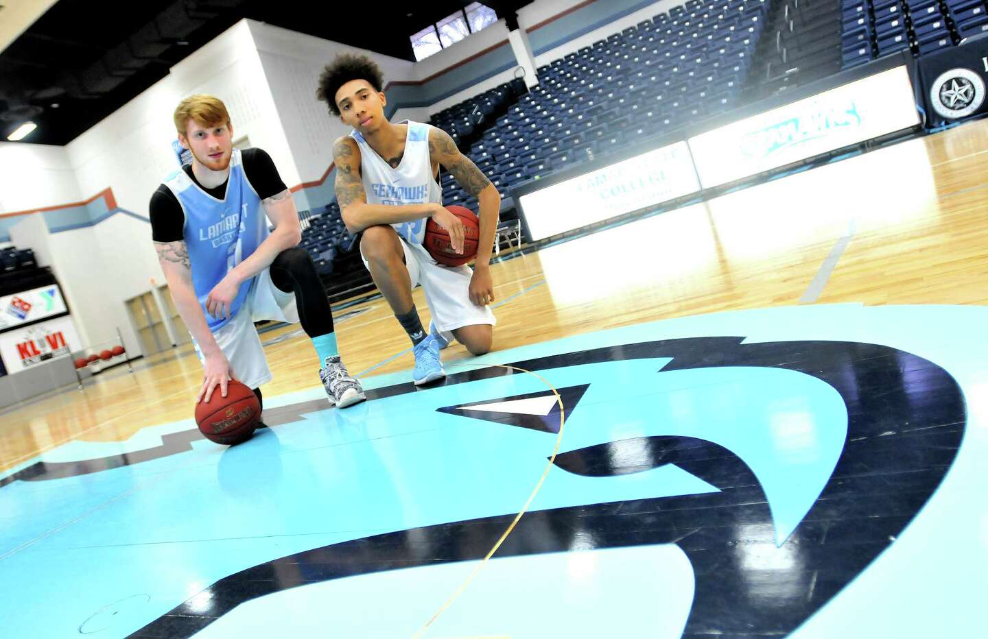 Lamar adjusts basketball lineup as 3 players depart team