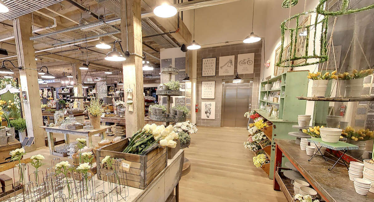Chip & Joanna Gaines' 'Fixer Upper' Magnolia Market: 11 things to know ...