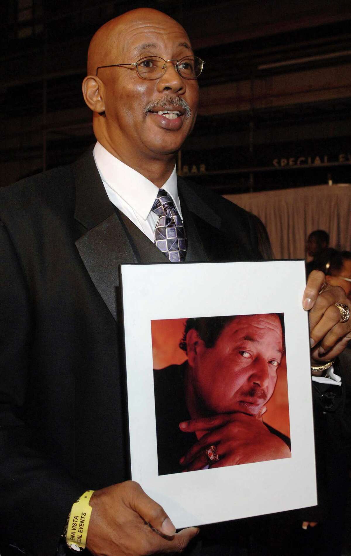 Harry Flournoy, captain on 1966 Texas Western championship team, dies